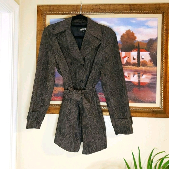 Utex | Jackets & Coats | Utex Snakeskin Print Raincoat Rubber Feel ...